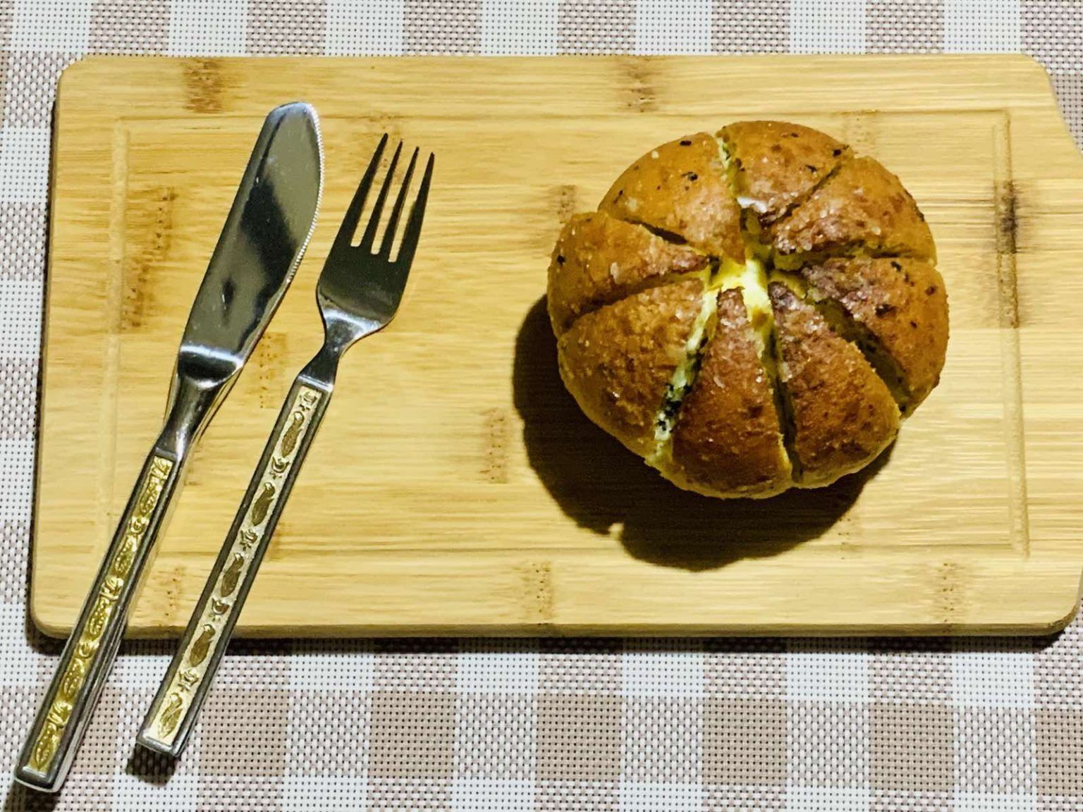 Korean Herb Cream Cheese Pull-Apart Bread by Lola Ester’s Bread ...