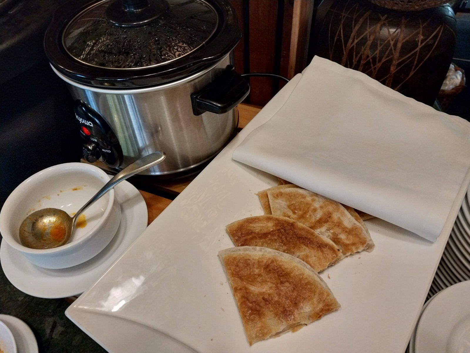 Oasis Hotel Breakfast Buffet | May 2023