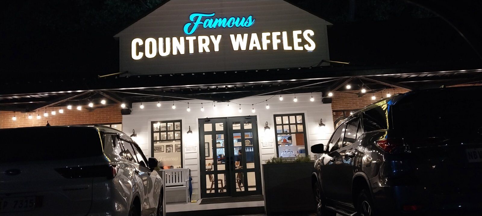 Famous Country Waffles White Plains - EatMyBananas.com