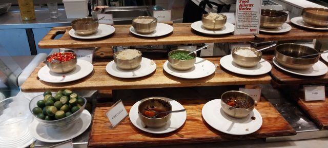 Four Seasons Hotpot And Buffet Review: Is It Worth It? - EatMyBananas.com